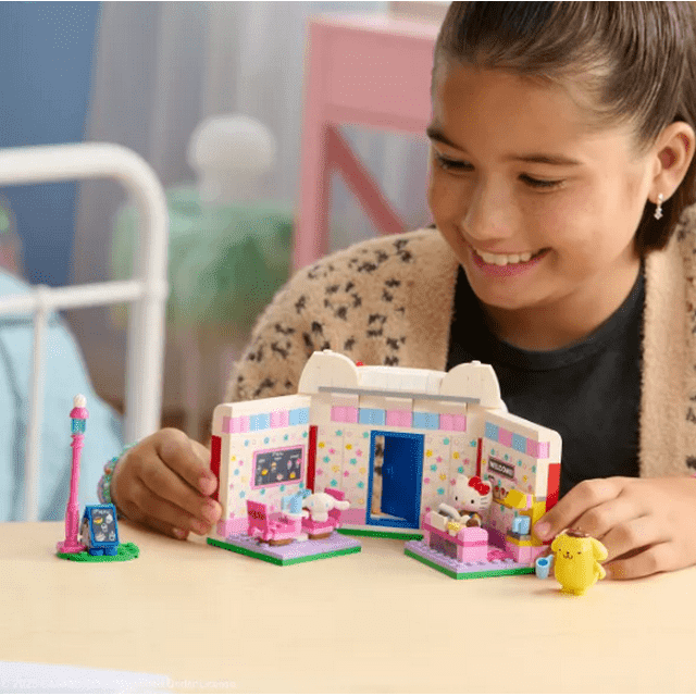 Hello Kitty Dream House Set 259 Piece - Walmart.com