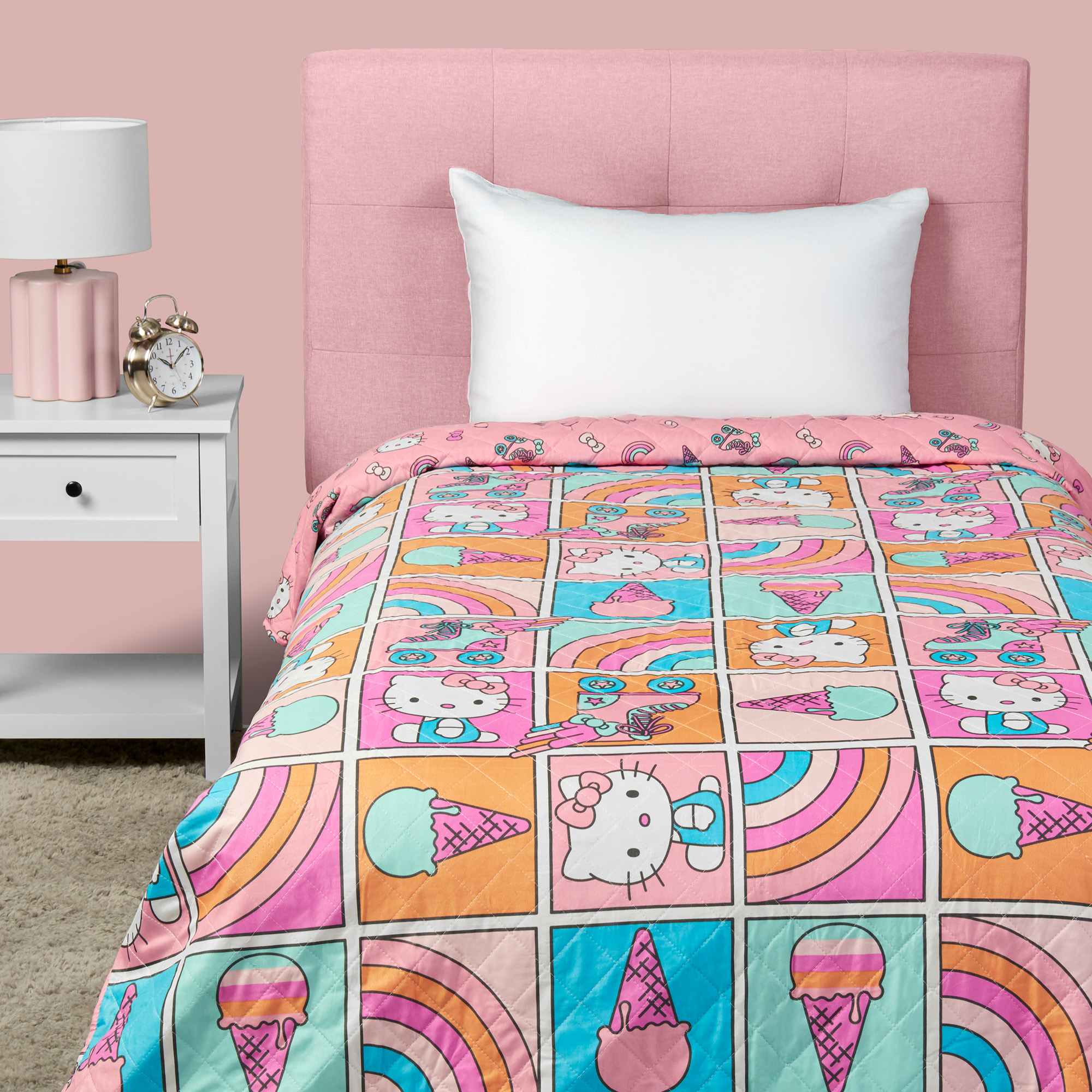 Hello Kitty Rainbow Pink Twin Quilted Blanket 60 x 90 inches - Walmart.com