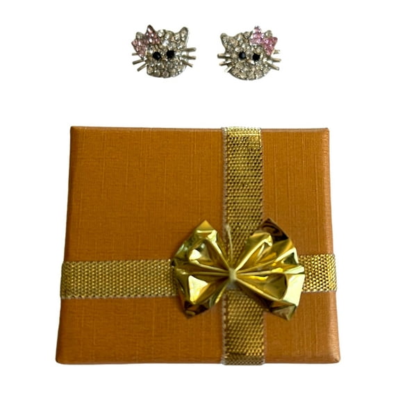 Hello Kitty Gift Box