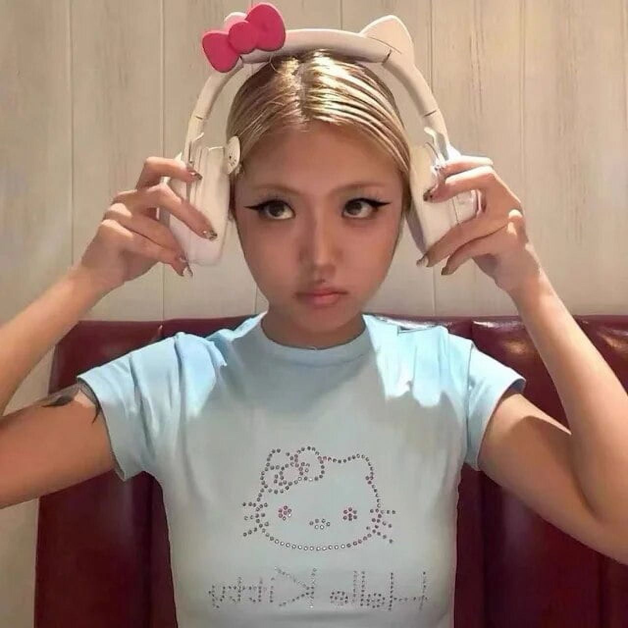 Hello Kitty Summer Top For Women O Neck Slim Graphic T Shirt Girl Fashion Aesthetic Kawaii Short