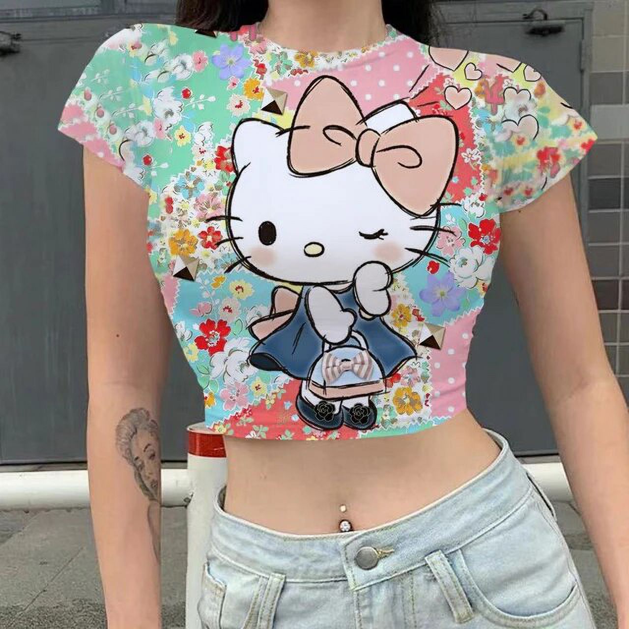 Hello Kitty Tshirt Women Crop Top T-shirt Cropped Slim High Waist Short ...