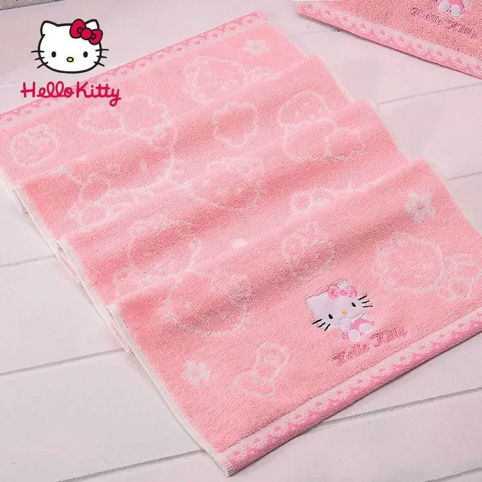 Hello Kitty animation peripheral creative heart absorbing water face ...