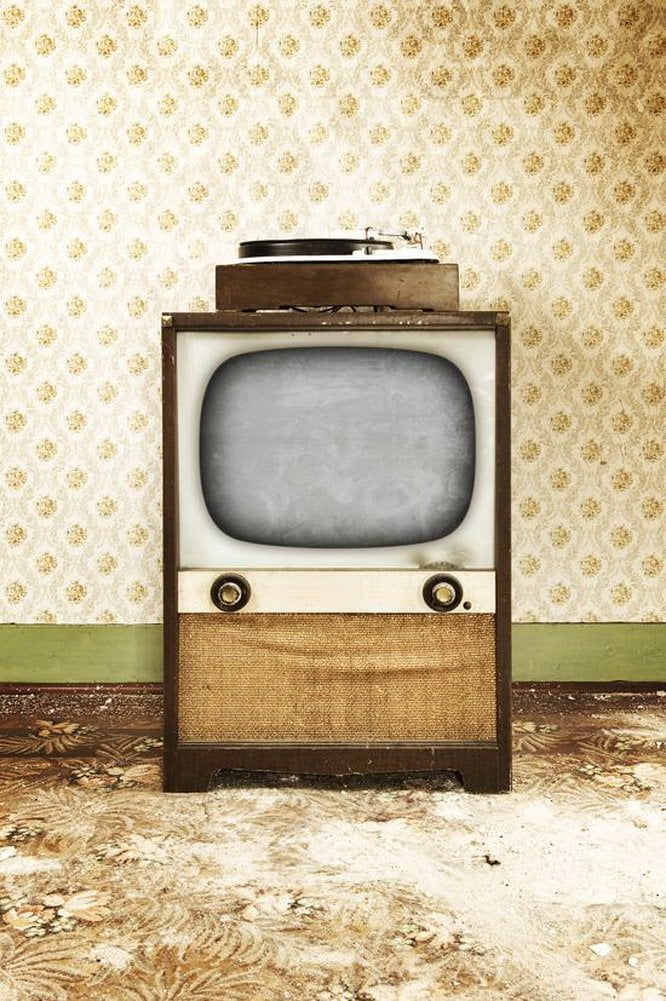 HelloDecor 5x7ft Vintage Television Record Player Retro Theme ...