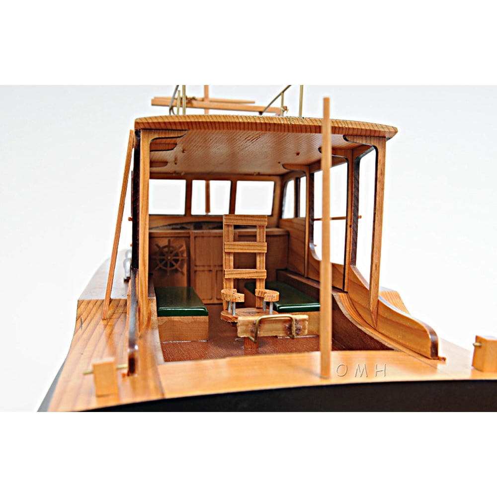Hemingway™ Pilar Fishing Boat - Walmart.com