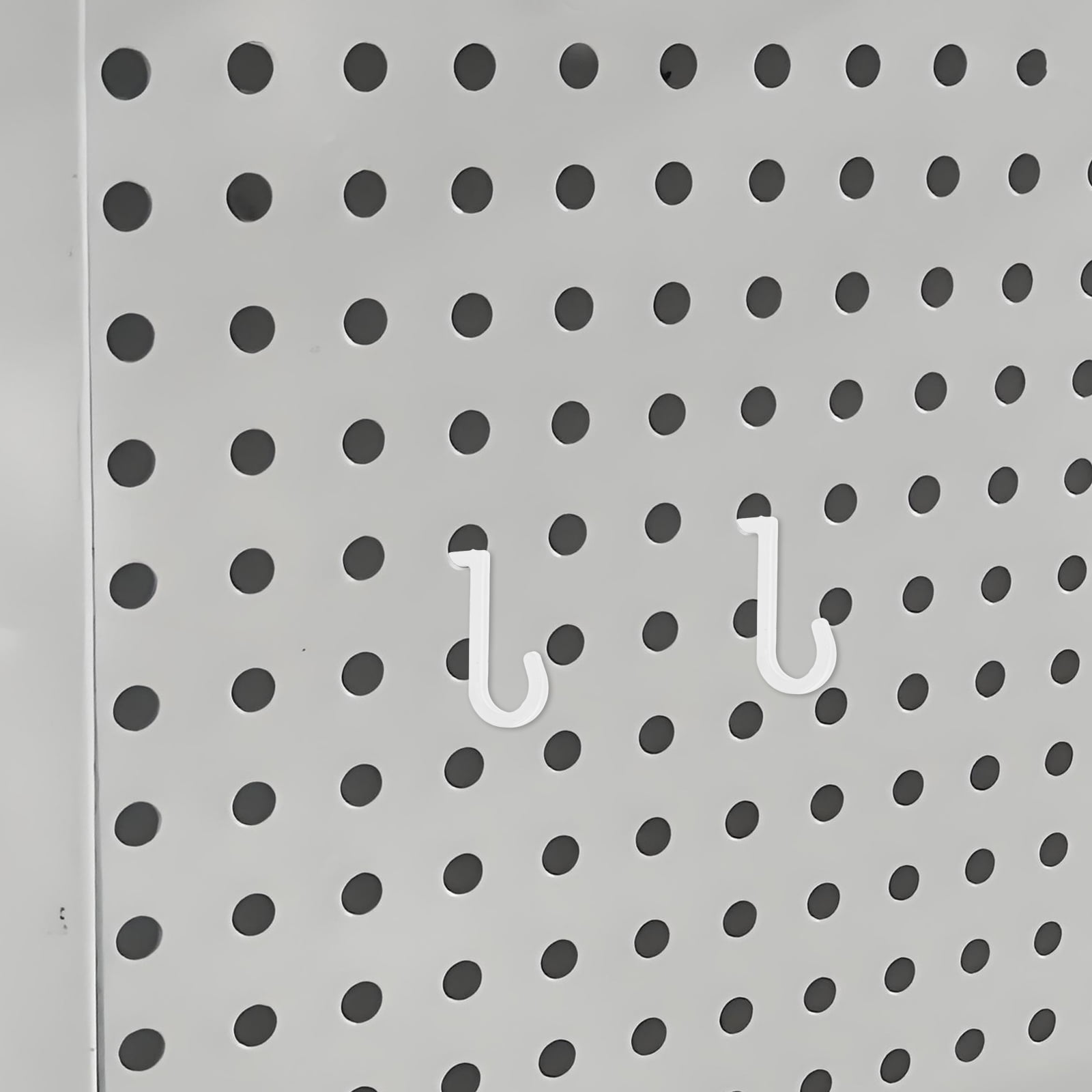 Hemoton 10-Pack Clip-On Hanging Hooks for Pegboard, Plastic Flat Rack ...