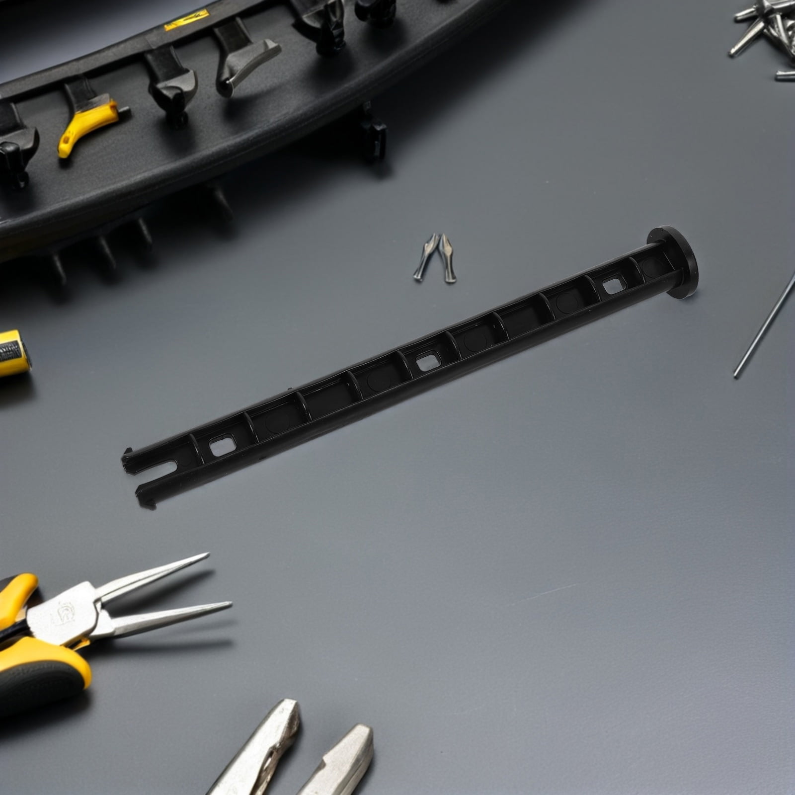 Hemoton 10pcs Trash Can Lid Replacement Bin Trash Can Lid Latch Pin ...