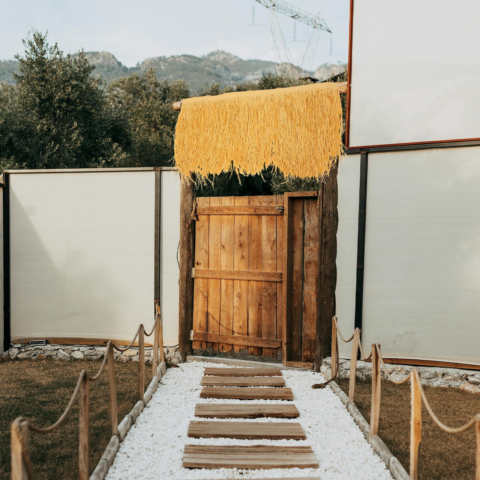 Hemoton Mexican Roof Thatch Artificial Handwoven Grass Roll For Diy ...