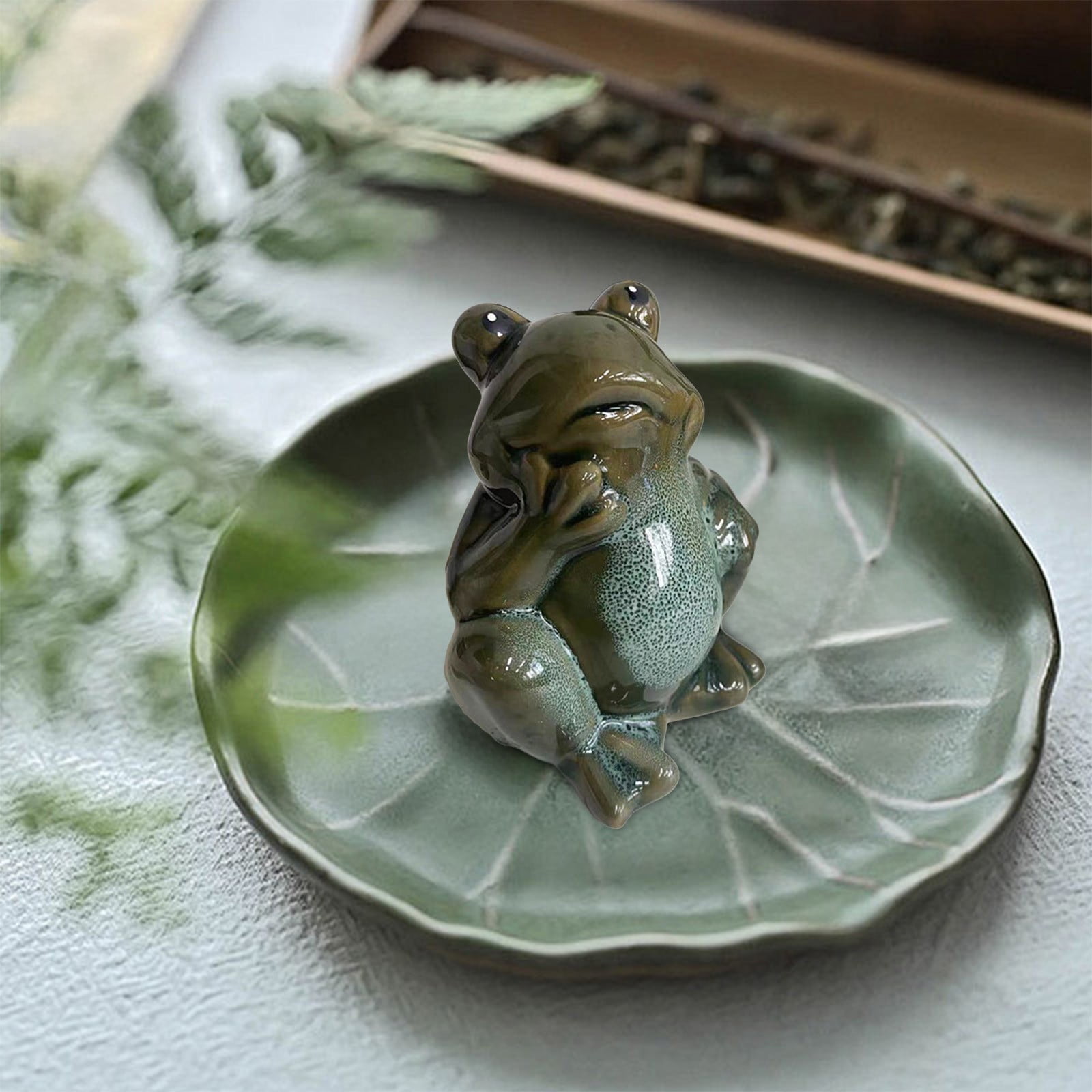 HengDidi Adorable Ceramic Frog Garden Statue Whimsical Outdoor Indoor ...