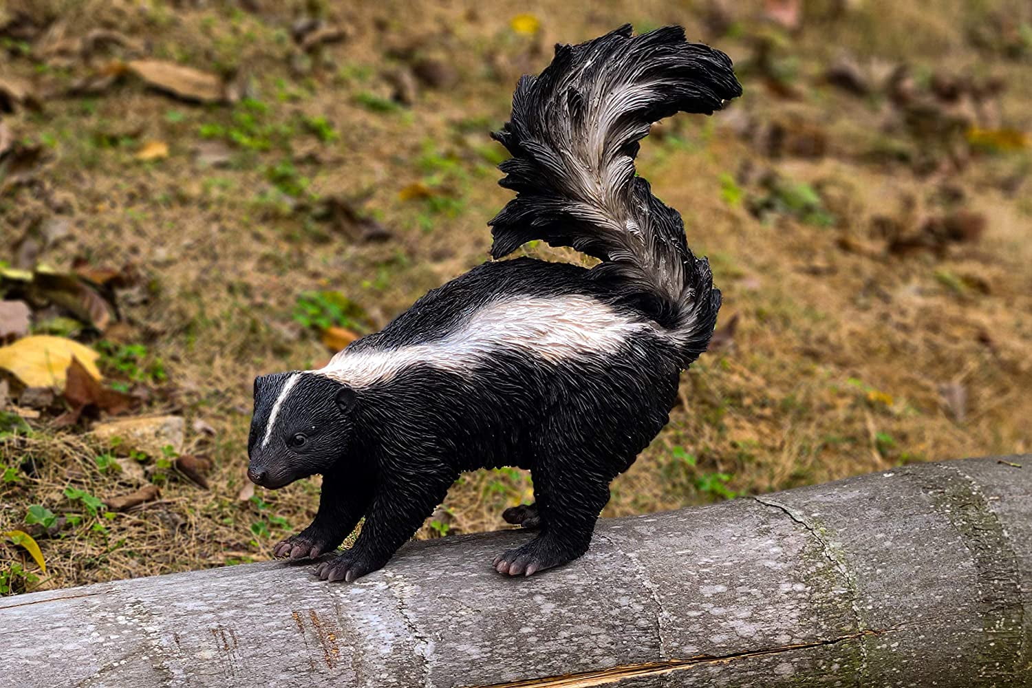 Hi-Line Gift Ltd. Walking Skunk Statue, Black and White - Walmart.com