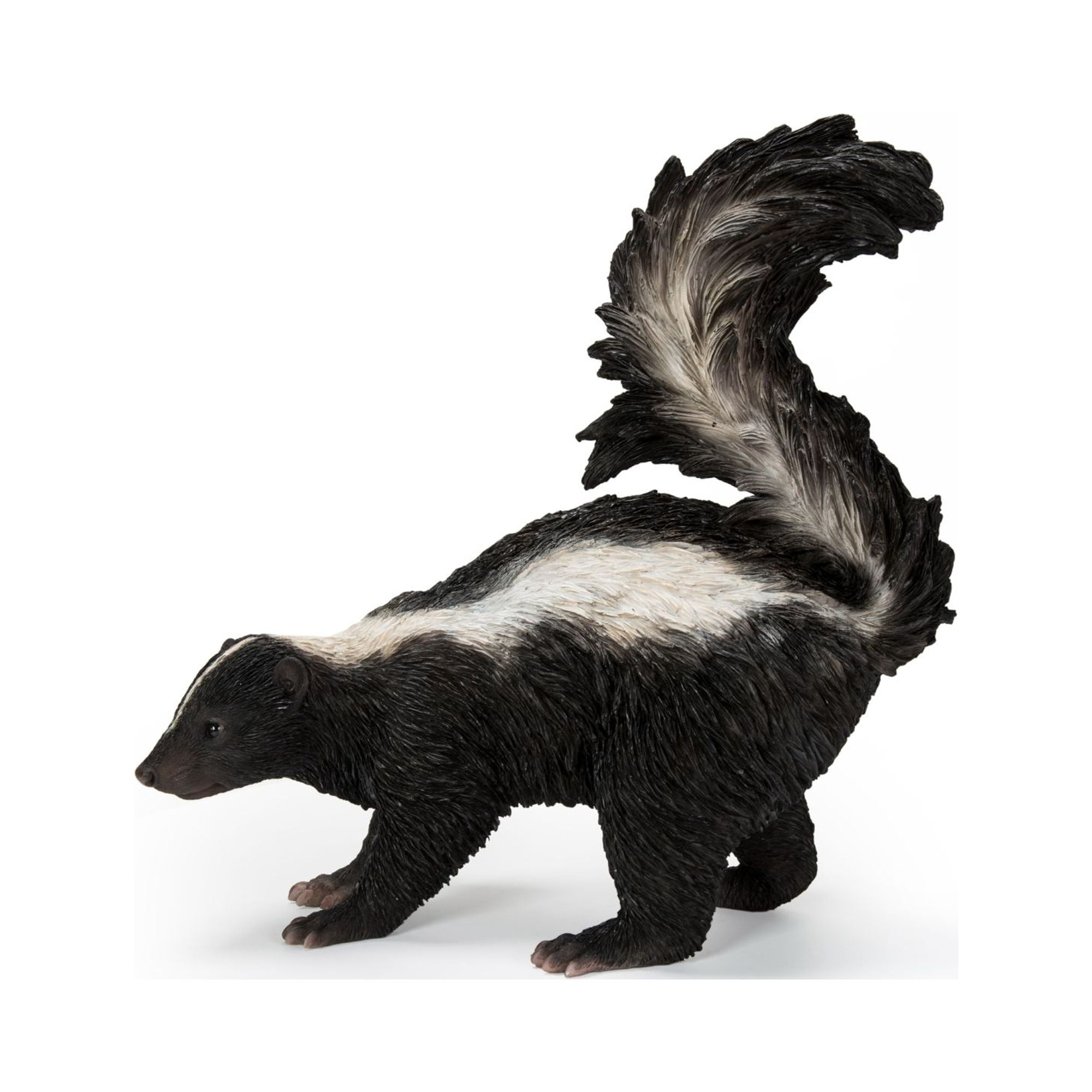 Hi-Line Gifts 12.5" Walking Skunk Outdoor Garden Statue - Walmart.com