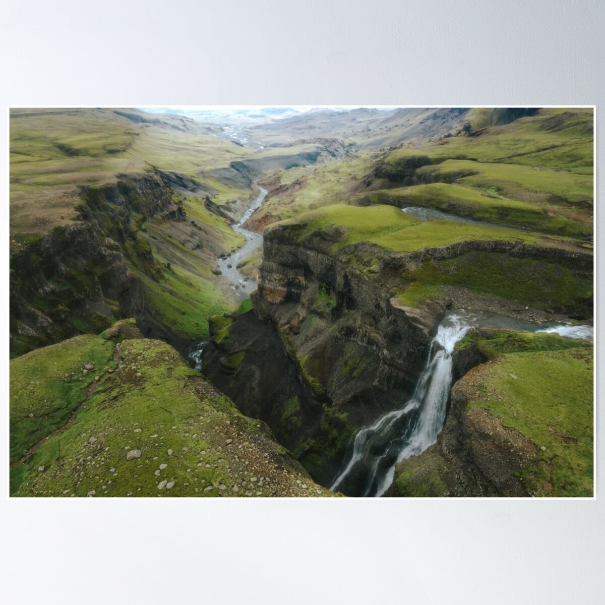 Hidden Waterfall Valley In The Icelandic Highlands – Landscape ...