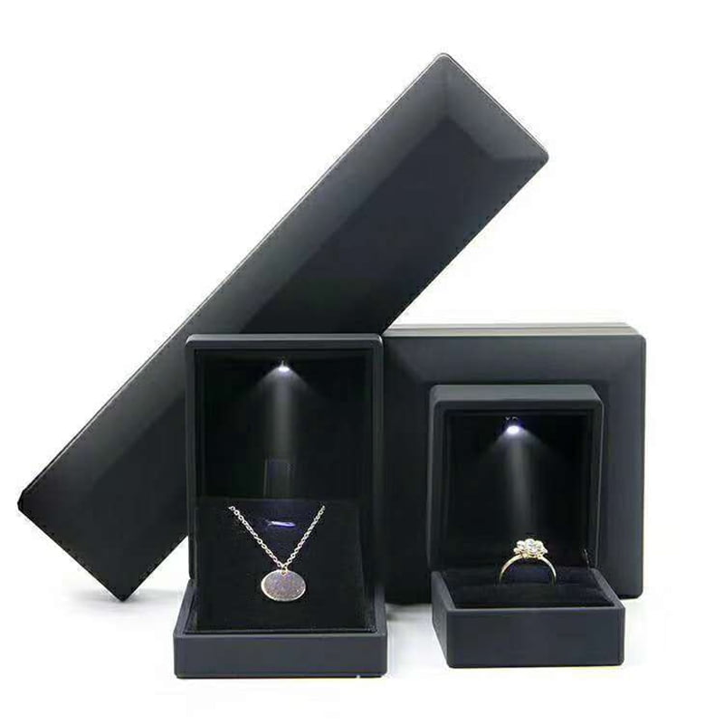 High-End Luxury Heart-Shaped LED Light Wedding Ring Box With Display ...