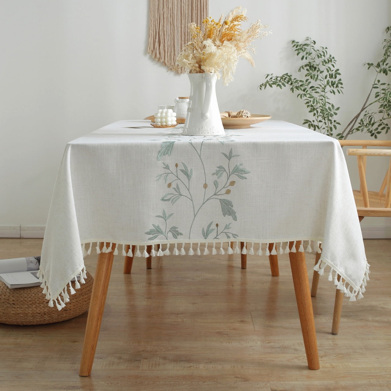 High Quality Washable Wrinkle Free Tablecloth with Tassel For Person ...