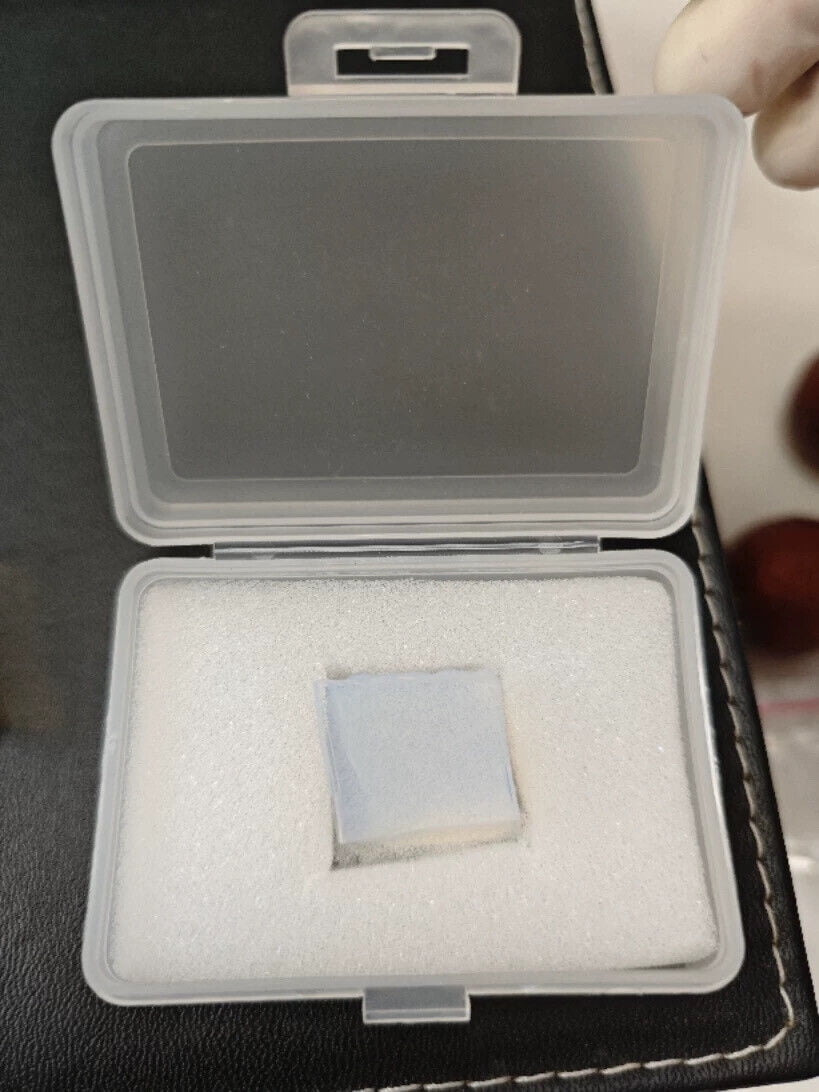 High-Transparency Aerogel Cube – Lightweight, High-Porosity Scientific ...