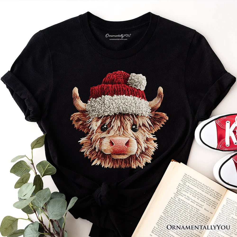 Highland Cow Santa Hat Christmas T-Shirt, Imitation Latch Hook Yarn ...