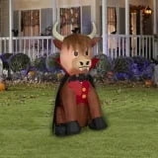 Highland Cow Vampire Halloween Yard Inflatable Decoration 3.5ft Tall ...