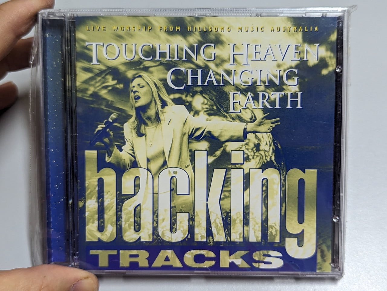 Hillsong – Touching Heaven Changing Earth - Backing Tracks / Live ...