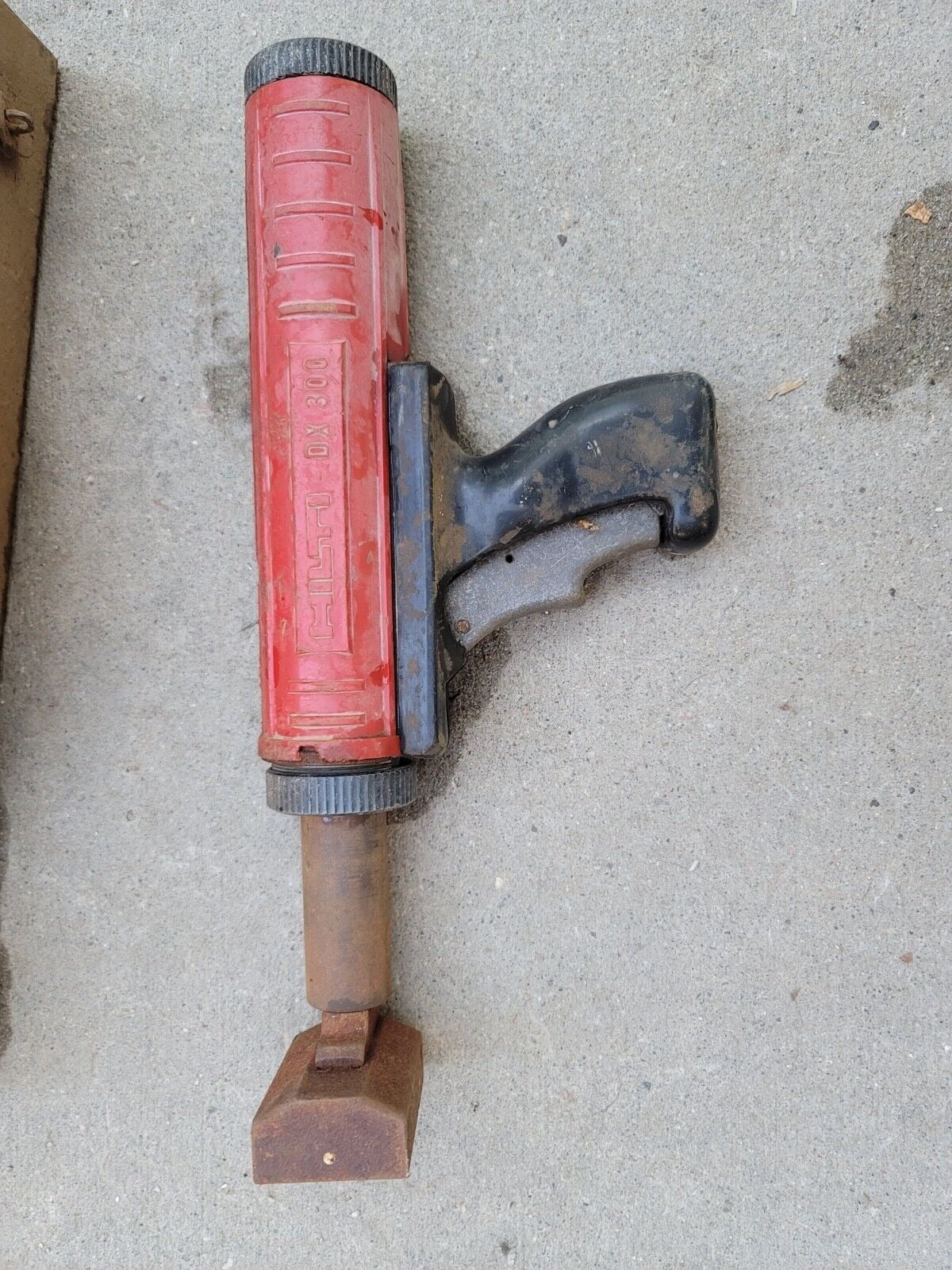 Hilti rusty Powder Actuated Tool w/ Steel Case. Volt Cordless ...