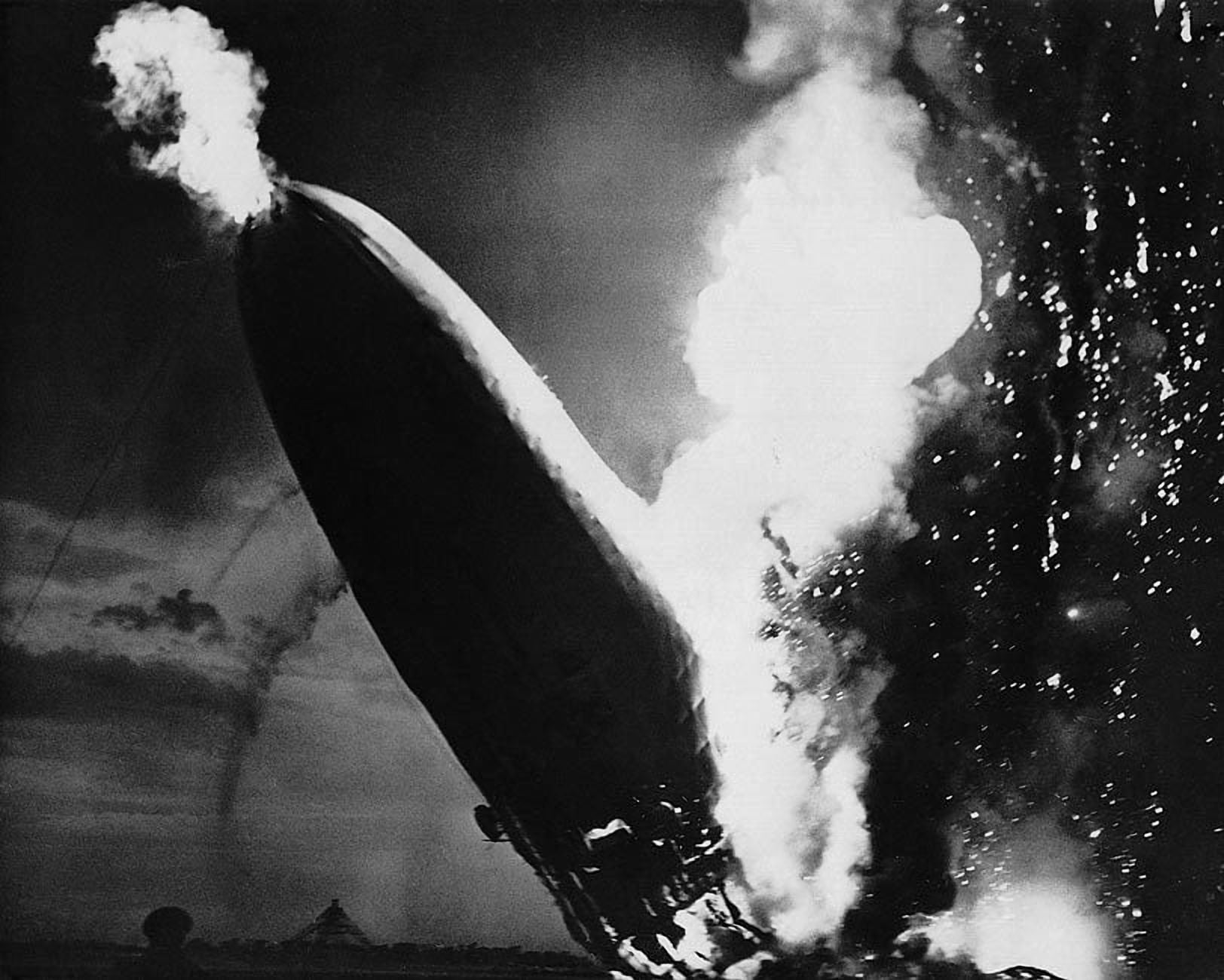 Hindenburg Disaster Lakehurst New Jersey - 24x36 Inch Laminated ...
