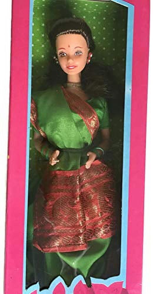 Hindu Barbie India Doll with Bindi in Saree #9910 Leo Mattel - Walmart.com