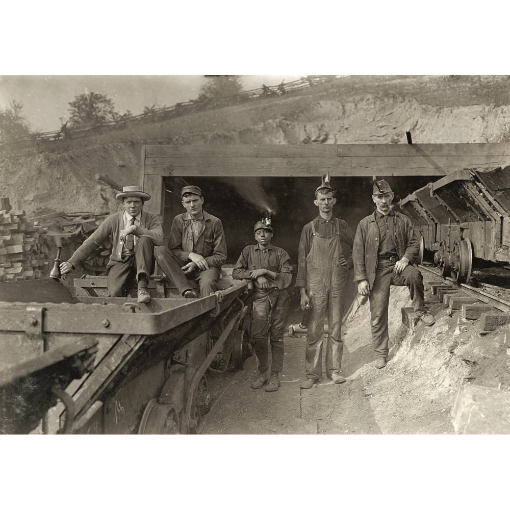 Hine Coal Miners 1908. Nbank Boss And Brake Boy At The Laura Mine Red ...