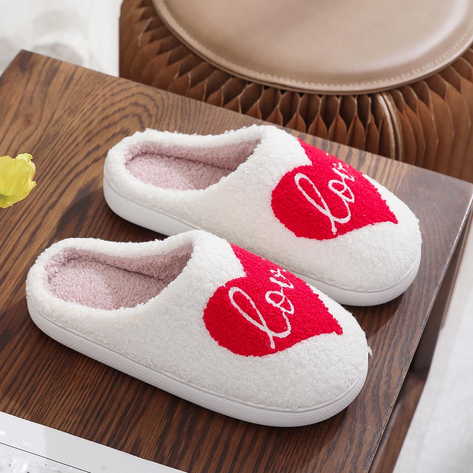 Hinvhai Valentine's Day Slippers Clearance,Classic Heart Printed Solid ...