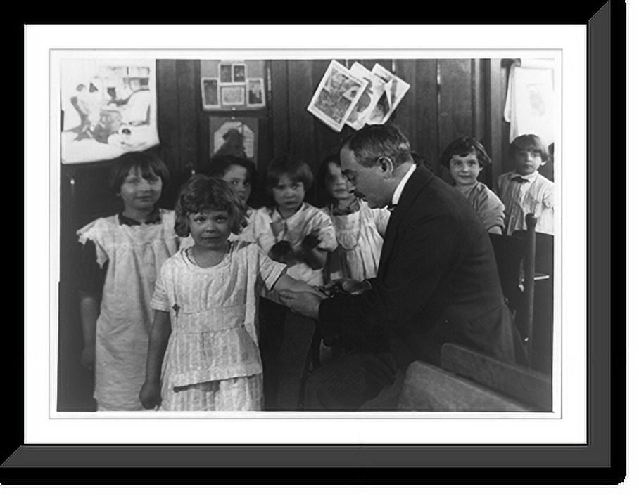 Kuqiui Minions Print Christmas Tree Skirt Christmas Tree Decorations ...