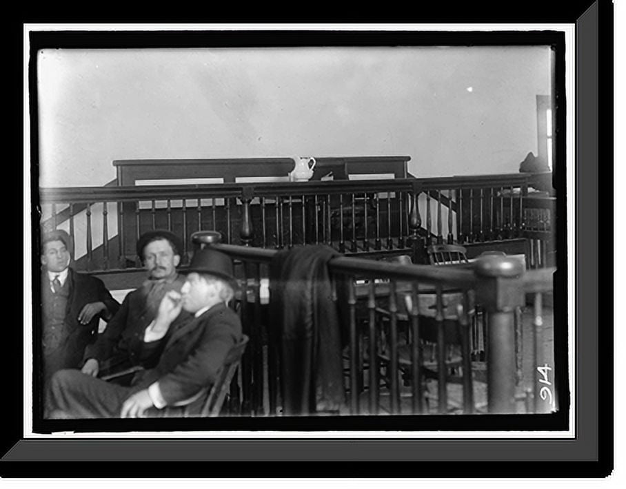 Historic Framed Print, [FEUD. SCENES IN VIRGINIA MOUNTAIN TOWN AT TRIAL ...