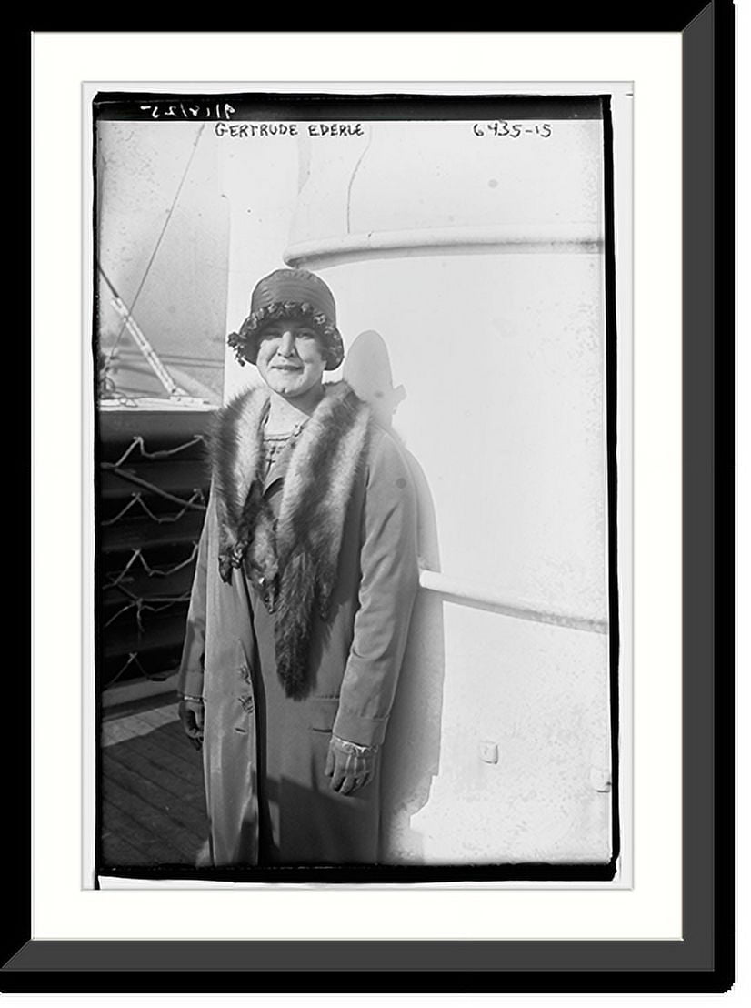 Historic Framed Print, Gertrude Ederle, 17-7/8" x 21-7/8" - Walmart.com