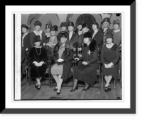 Historic Framed Print, Mrs. Taft, Miss Mabel Boardman, Mrs. Wilson, 12 ...