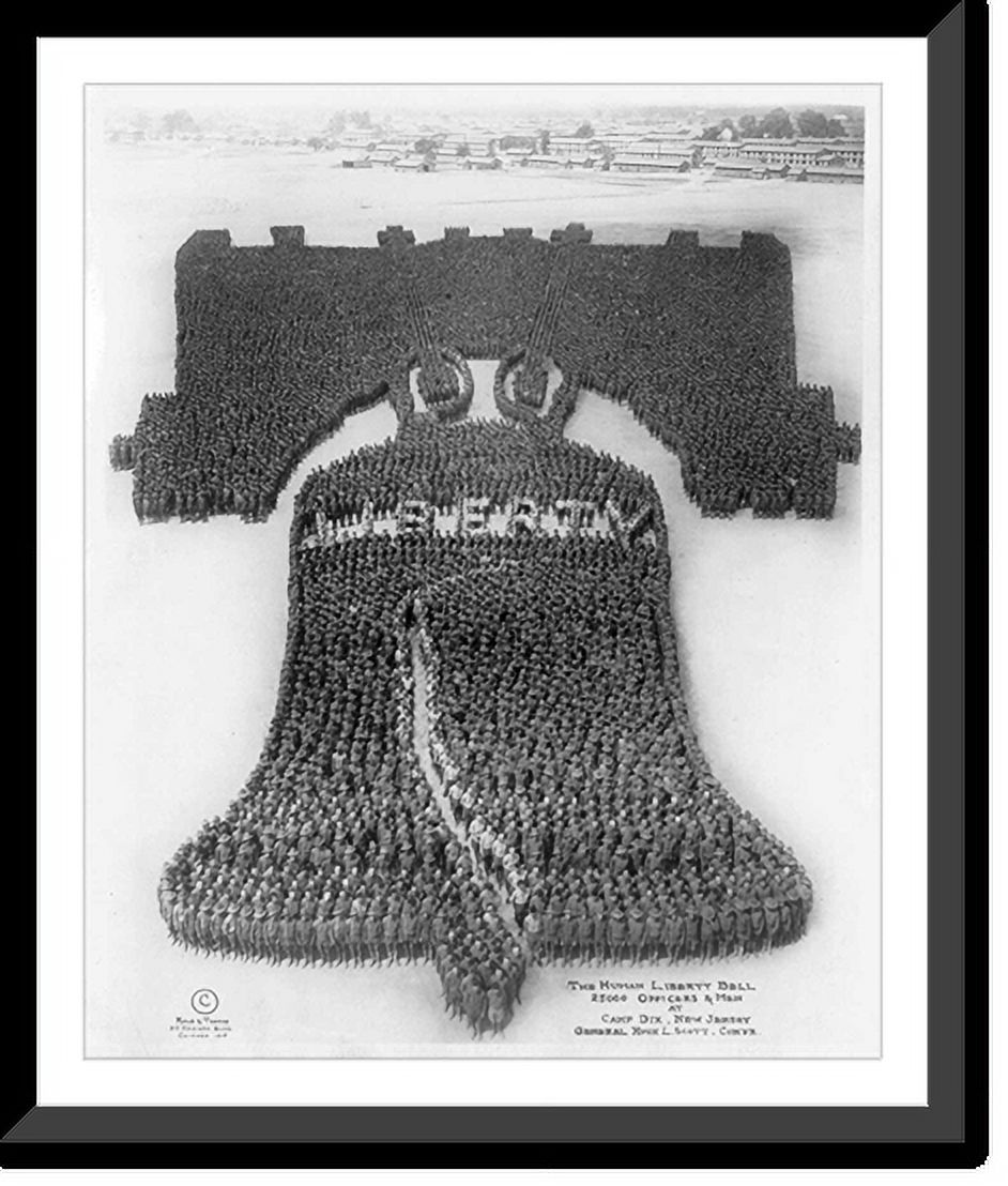 Historic Framed Print, The Human Liberty Bell; 25000 officers and men ...