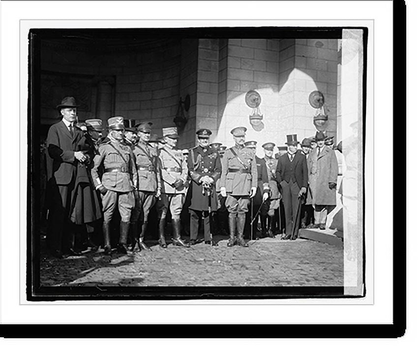 Historic Print, [Admil. Kato & Maj. Gen'l. K. Tanaka and group outside ...