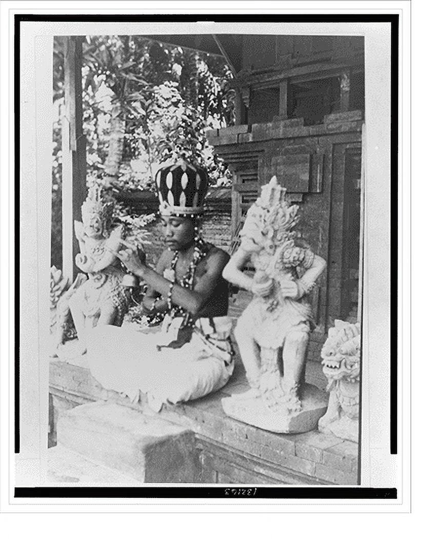Historic Print, [Brahamic priest seated between two statues of Hanuman ...
