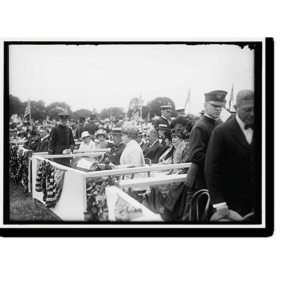 Historic Print, FLAG DAY. CROWD AT EXERCISES AT MONUMENT - 4, 16" x 20 ...