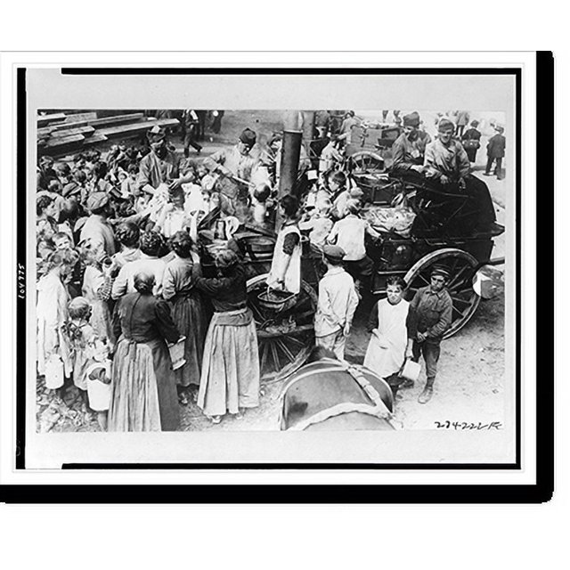 Historic Print, French field kitchens feed children in Oppau, Germany ...