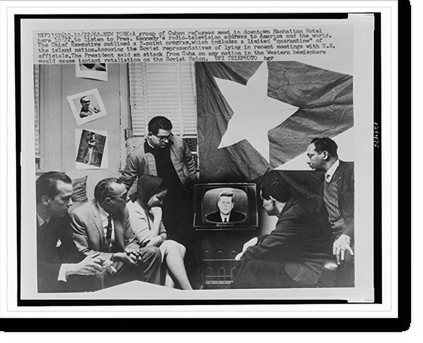 Historic Print, [Group of Cuban refugees gather in a Manhattan Hotel ...