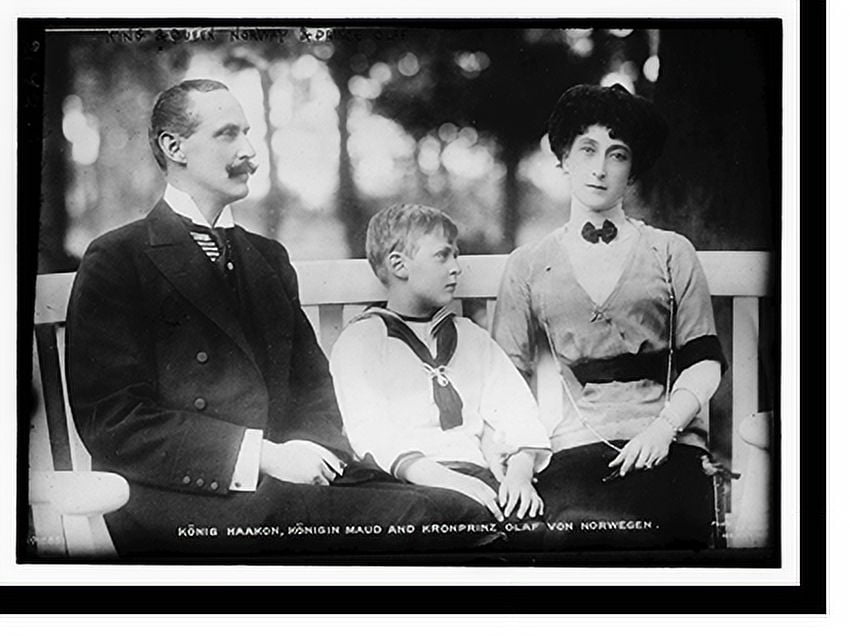 Historic Print, King and Queen of Norway with Crown Prince Olaf, 18" x ...