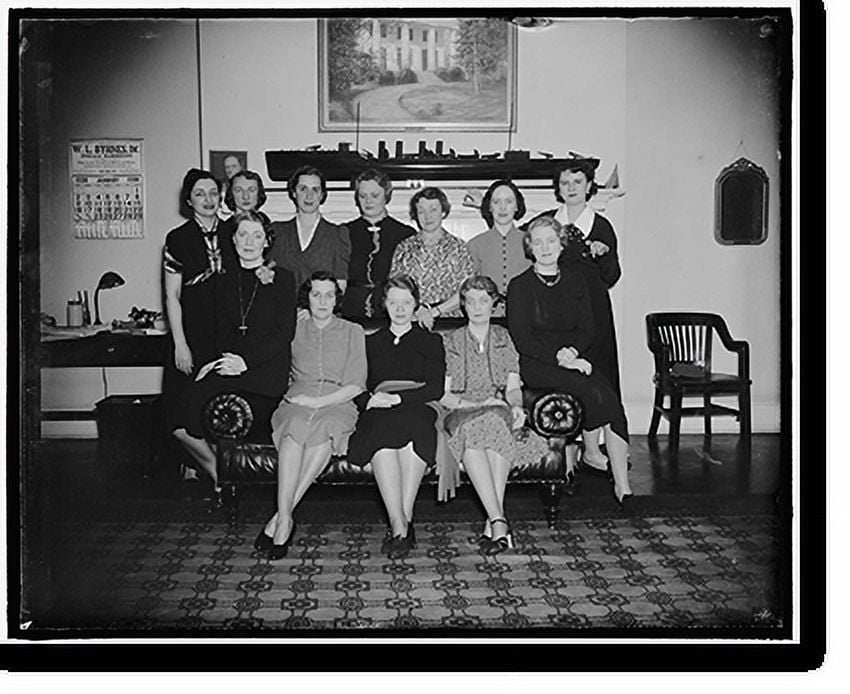 Historic Print, L to R: Roberta Barrows; Paula Larrabee; Margaret Du ...