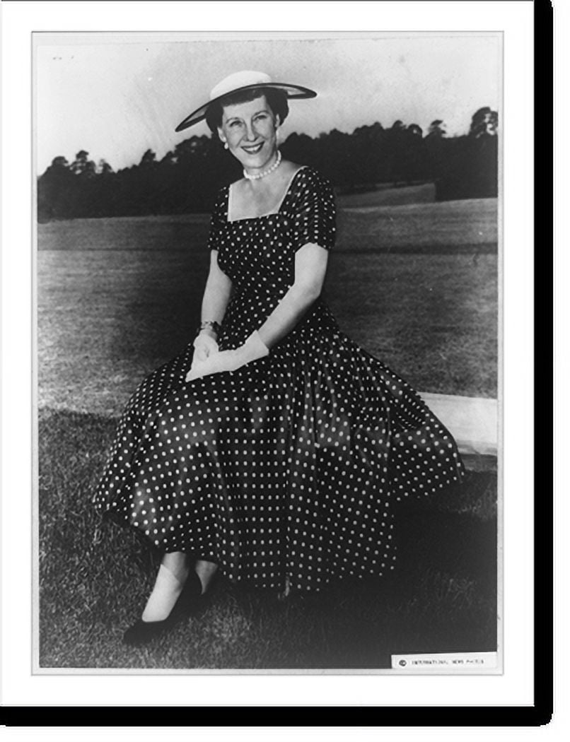 Historic Print, [Mary Mamie" Doud Eisenhower, full-length portrait ...