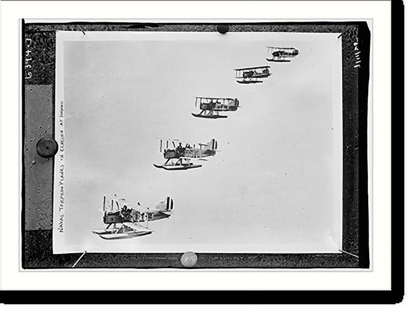 Historic Print, Naval torpedo planes in echelon at Hawaii, 16" x 20 ...