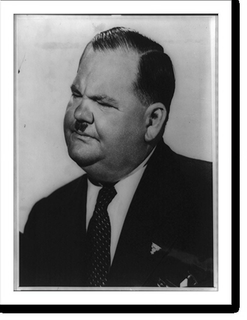 Historic Print, [Oliver Hardy, head-and-shoulders portrait, facing left ...