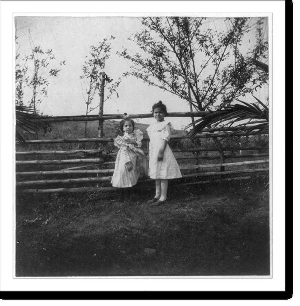 Historic Print, [Scenes in Puerto Rico, 1898-1900: 2 small girls], 18" x 24" - Walmart.com