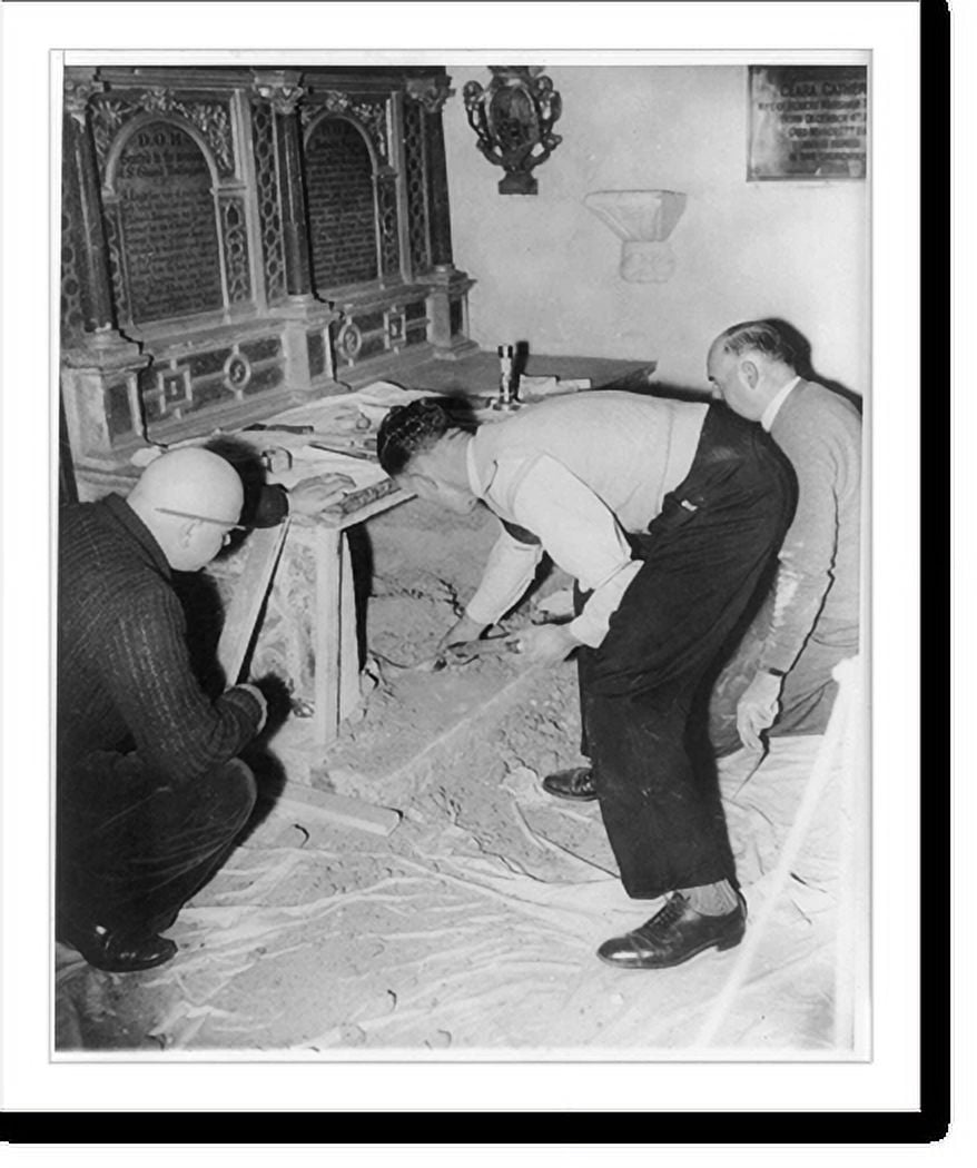 Historic Print, Vain hunt for Shakespeare documents. Workmen shoveling ...