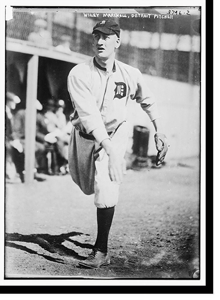 Historic Print, Wiley Marshall, Detroit pitcher, 18" x 24" - Walmart.com