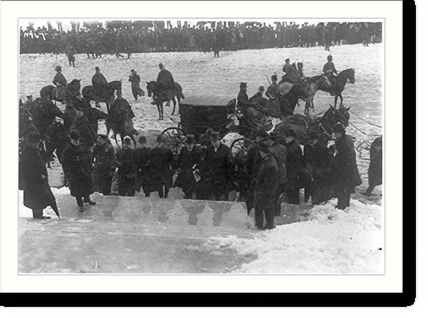 Historic Print, [William Howard Taft and ex-Pres. Roosevelt entering ...