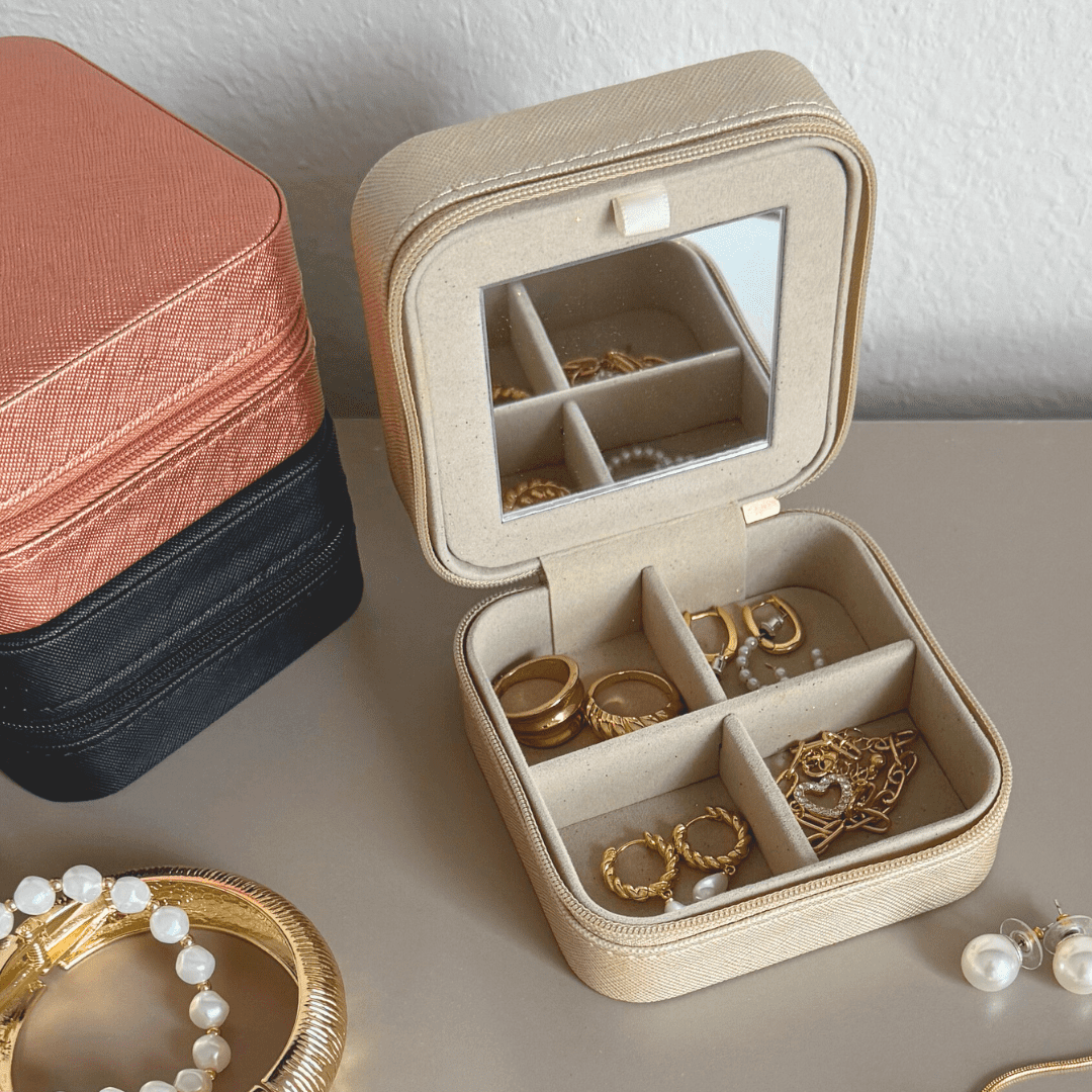 Hives & Honey Ivy Women's Gold Travel Jewelry Case - Compact Organizer ...