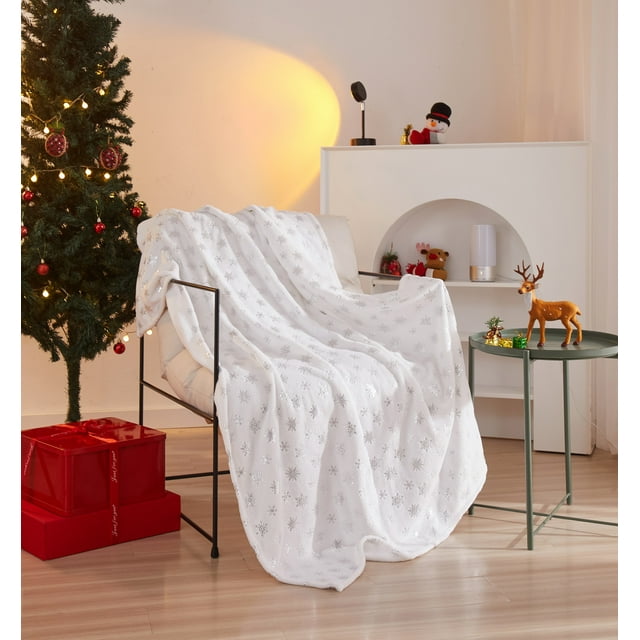 Holiday Time 50"x60" Snowflake White Plush Throw, All Ages - Walmart.com