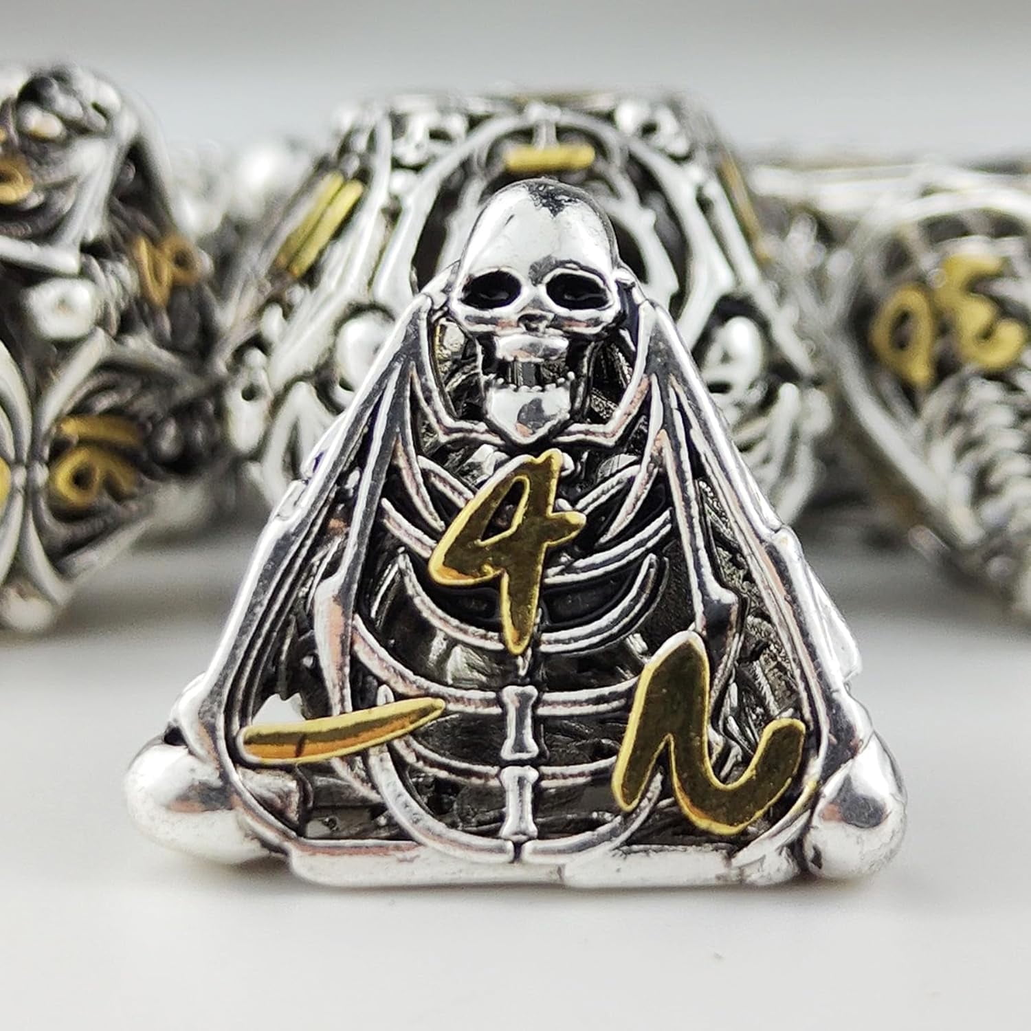 Hollow Skull DND Metal Polyhedral Dice Set, 7 Piece - Walmart.com