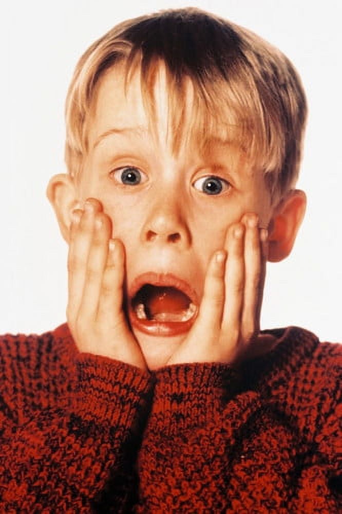 Home Alone Macaulay Culkin 24X36 Poster - Walmart.com