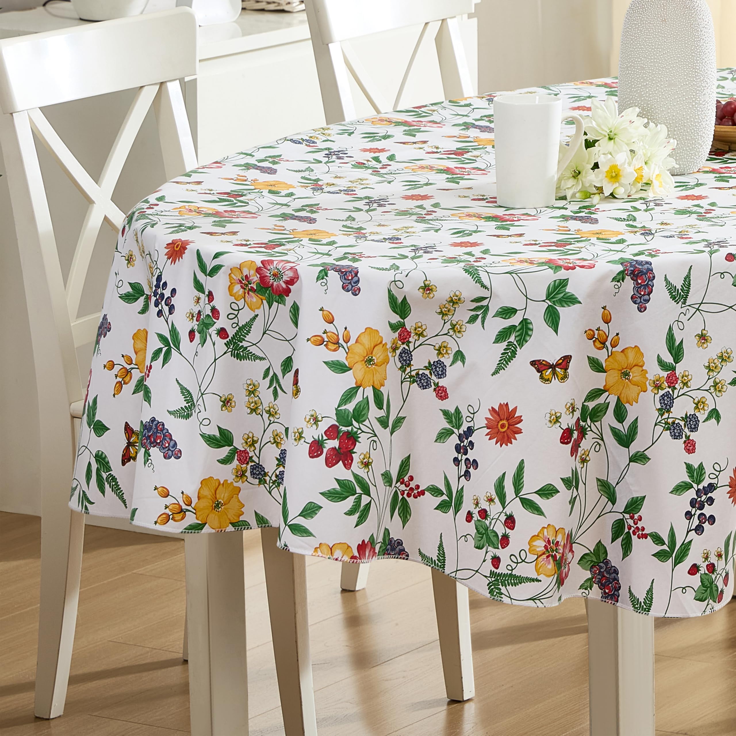 Home Bargains Plus English Berry Garden 70 Inch Round Vinyl Dining ...